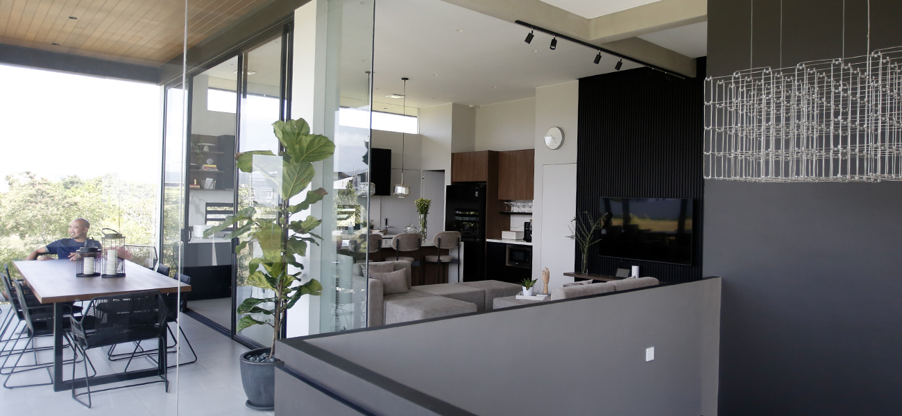 Reverse House by RU Design+Build | MyBoysen